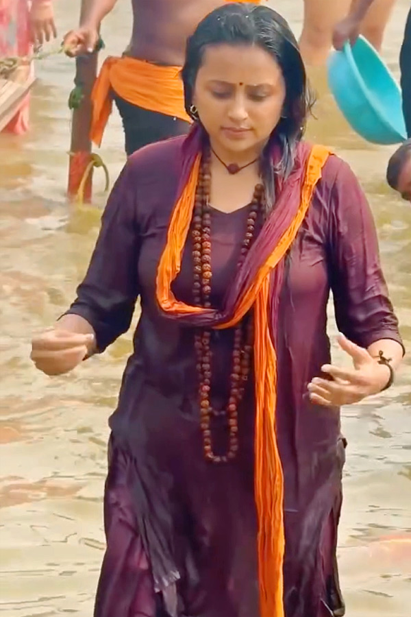 మహా కుంభమేళాను వదిలిపెట్టని యాంకర్‌ సుమ! అక్కడ కూడా.. (ఫోటోలు) | Actress Tamannaah And Anchor ...